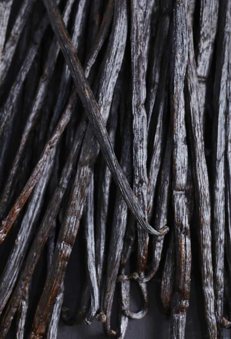 How to Make Vanilla Extract — Easy DIY Gift | Wholefully
